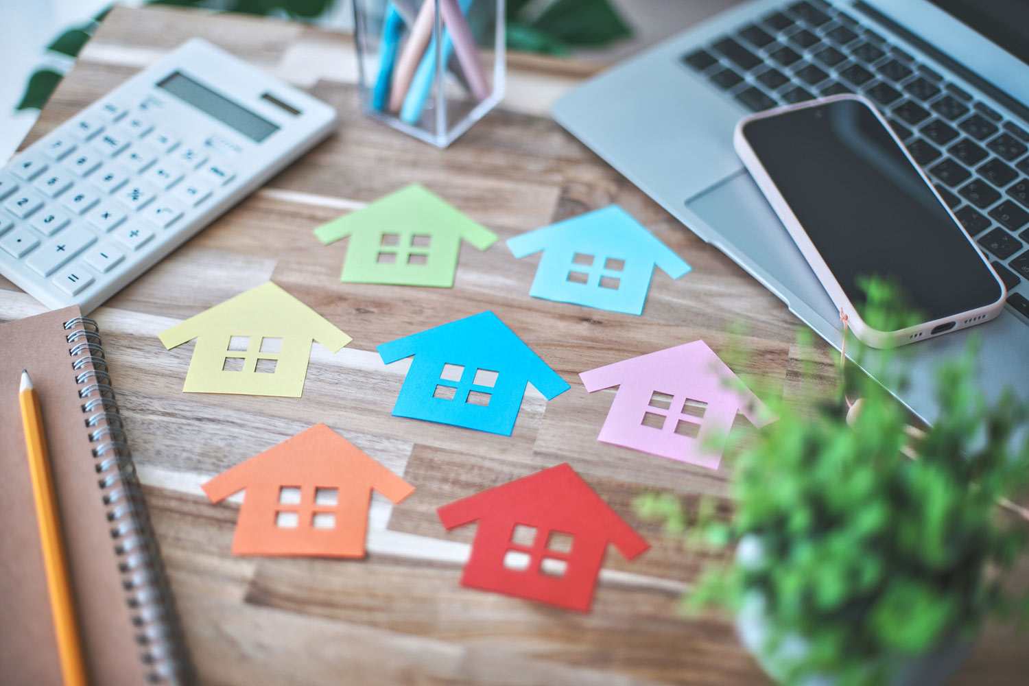 不動産小口化商品とは？ メリット・デメリットや向いている人の特徴を解説｜RENOSY マガジン（リノシーマガジン）